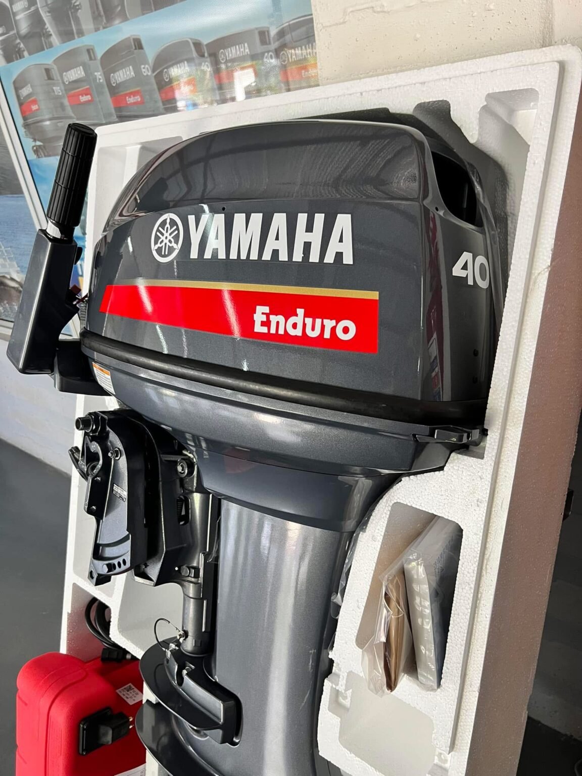 YAMAHA Enduro 40HP 2-Stroke Outboard Motor - marineoutboardwarehouse.com